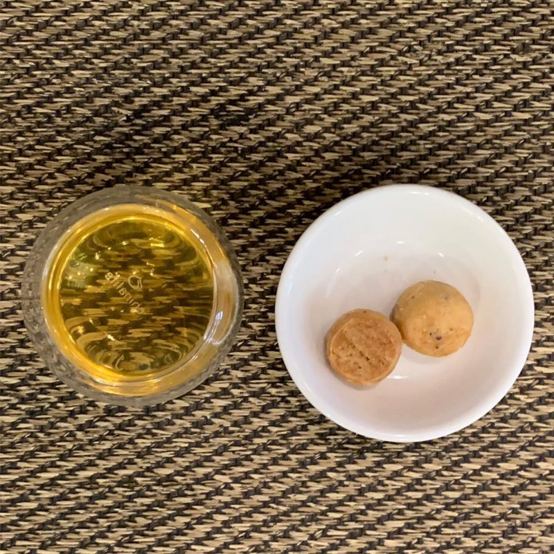 Yam biscuits and a China Guang Dong Phoenix Dan Cong - ITC Academy